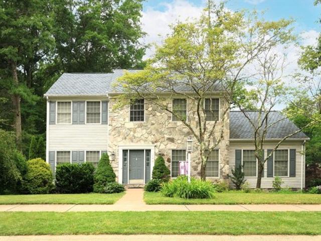 244 Leawood Ln, State College, PA 16803