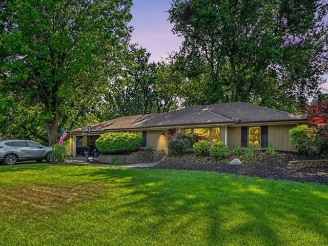 244 N 160th Ave, Holland, MI 49424