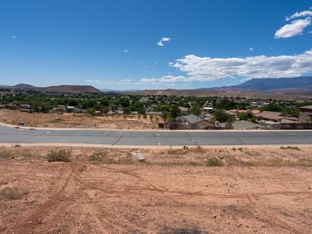 244 N 200 E Unit 52, La Verkin, UT 84745