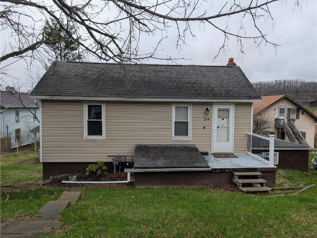 244 N Main St, Houston, PA 15342 | Compass