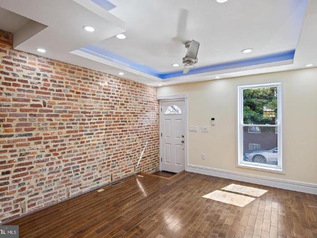 244 N Rose Street