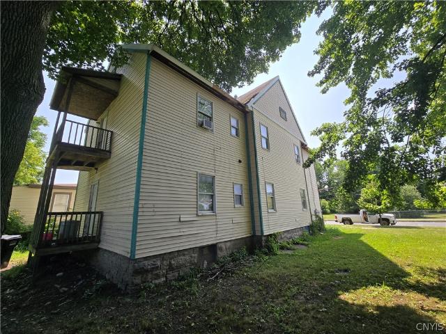 244 Shonnard Street