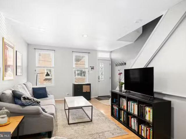 244 Sigel St, Philadelphia, PA 19148 MLS #PAPH2481794