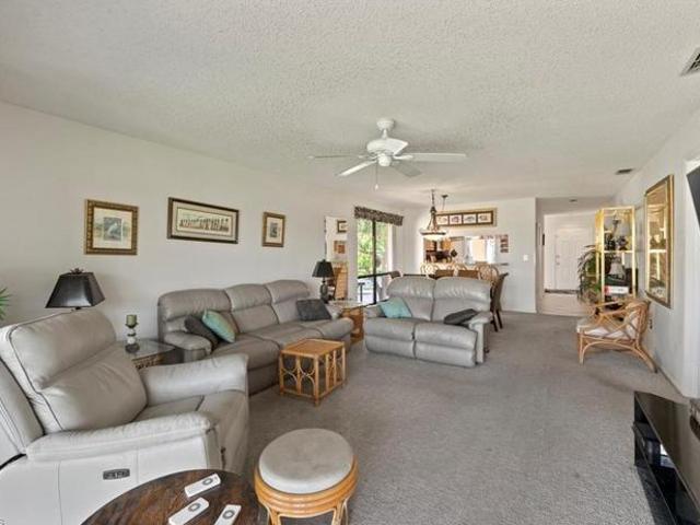 244 Pebble Beach Cir #B204, Naples, FL 34113