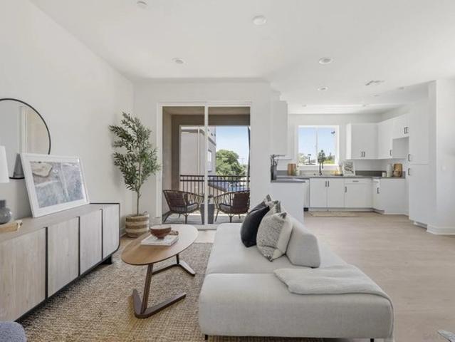 244 Pico Ave Unit 3, San Marcos, CA 92069