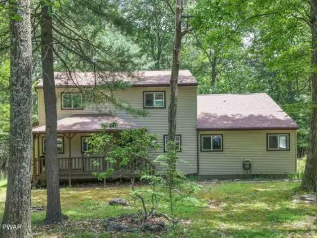 244 ROCK CREST DR, HENRYVILLE, PA 18332 Single Family Residenc.