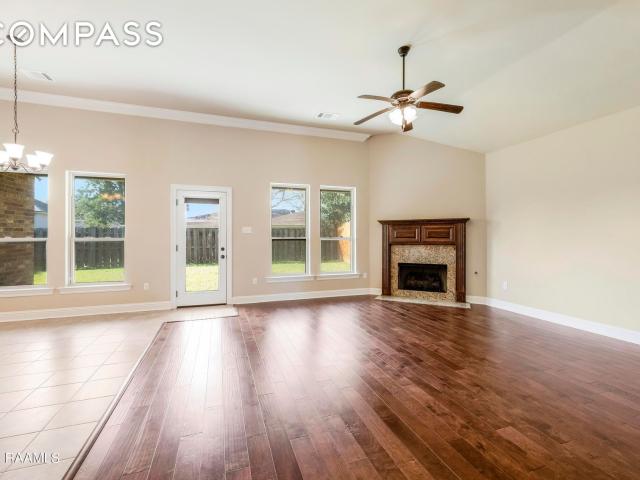 244 Rosemary Pl, Lafayette, LA