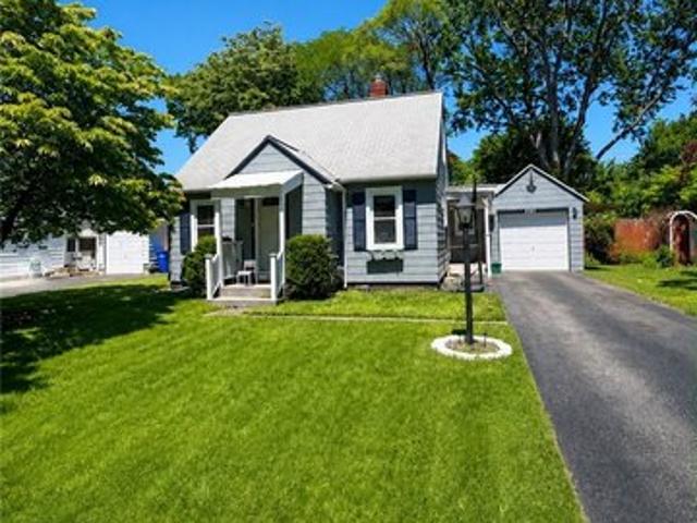244 Ridgedale Cir, Rochester, NY 14616