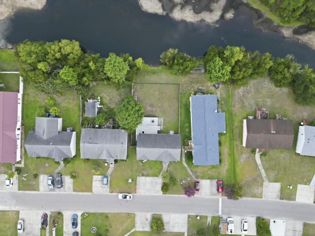 244 Weyburn St