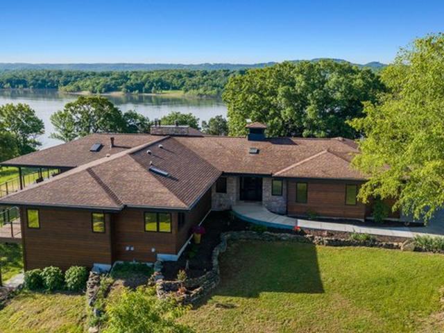244 Thomas Ln, Shell Knob, MO 65747