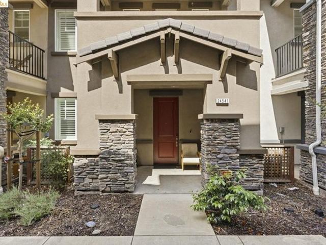 24541 Blossom Acre Way, Hayward, CA 94544