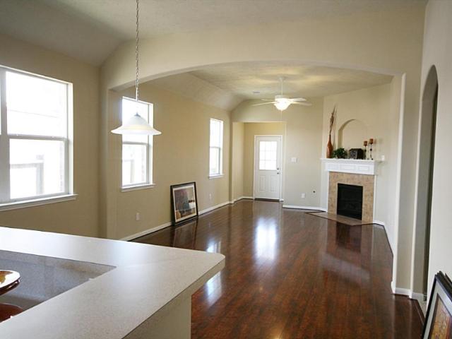 24547 Foxberry Glen