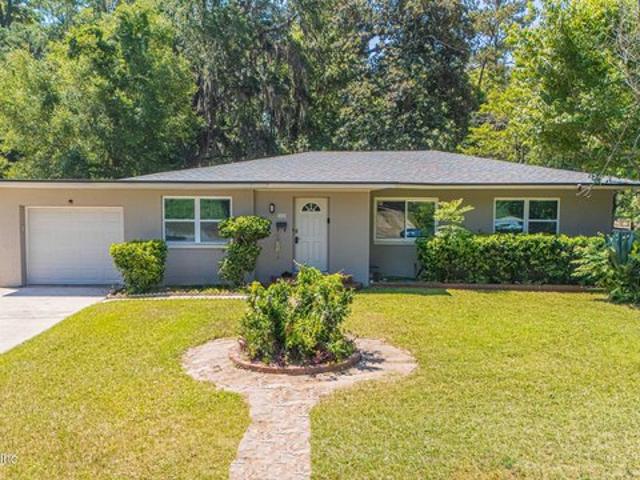 2454 Mercer Cir S, Jacksonville, FL 32217
