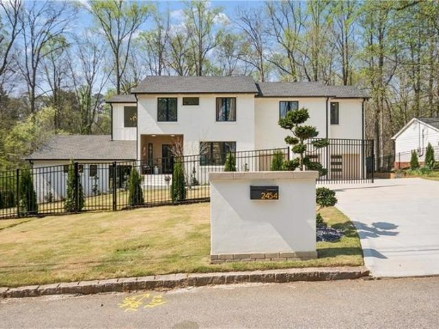2454 Caladium Dr NE, Atlanta, GA 30345