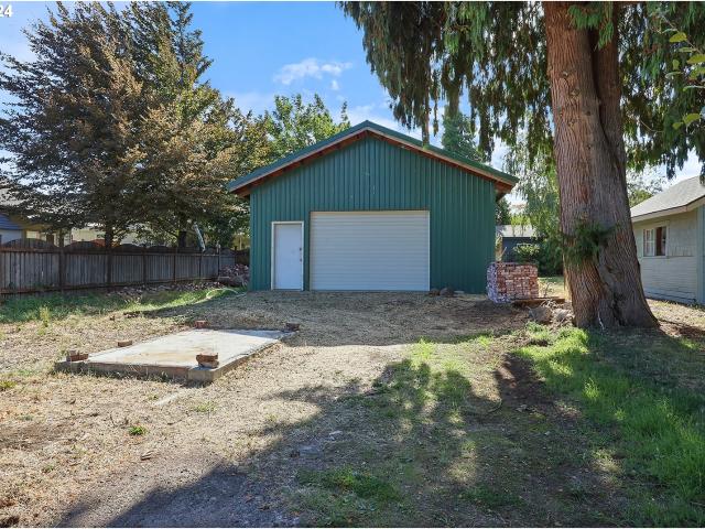 2455 belmont dr