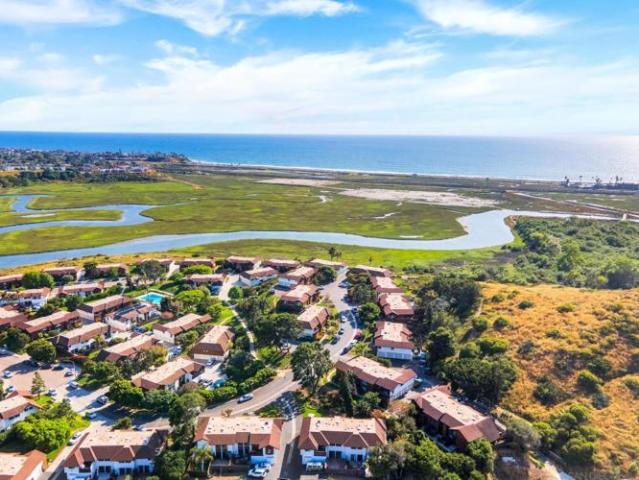 2455 Caminito Ocean Cove, Encinitas, CA 92007