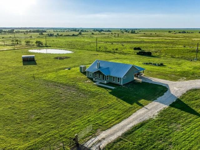 2455 County Road 289, East Bernard, TX 77435