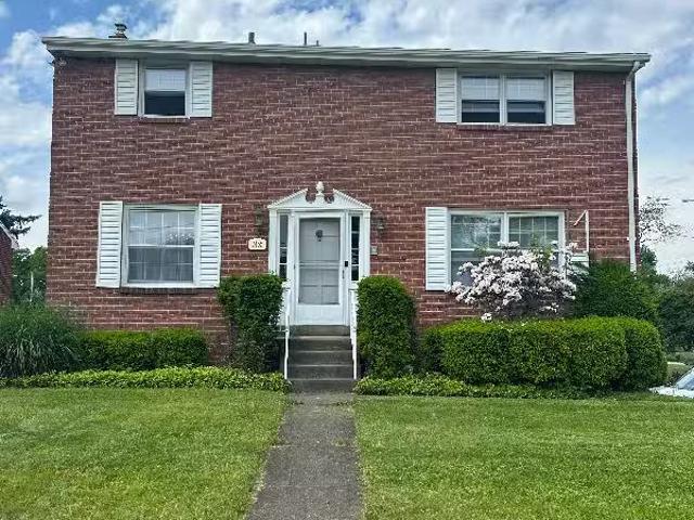 2455 Silver Oak Pl