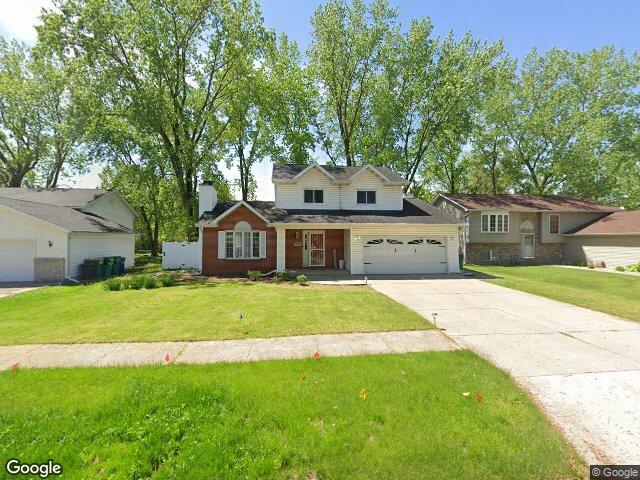 2455 W 61st Pl, Merrillville, IN 46410
