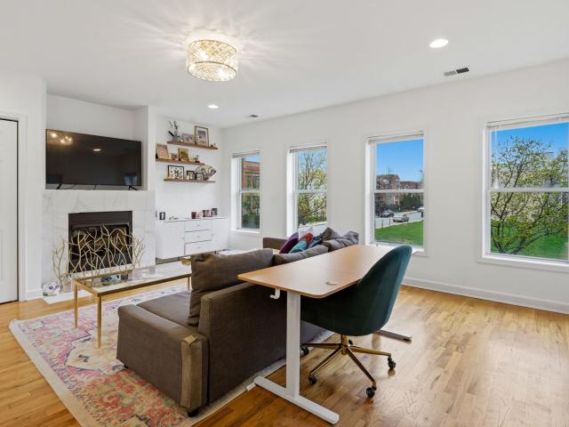 2455 W Harrison St, Unit 2, Chicago, IL 60612 | MLS #12617 | Compass