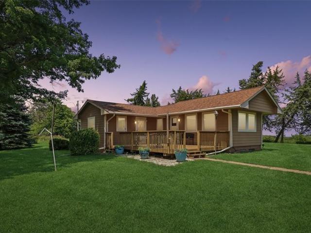 24565 Elthon Pl, Swan, IA 50252