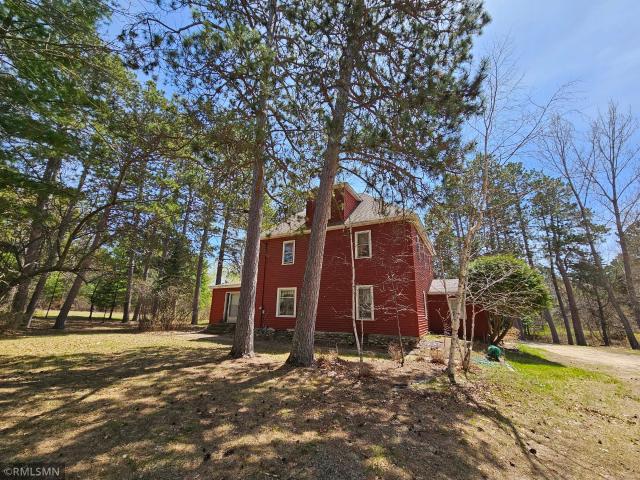 24569 County 18