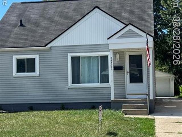 24569 Lauren Ave, Warren, MI 48089