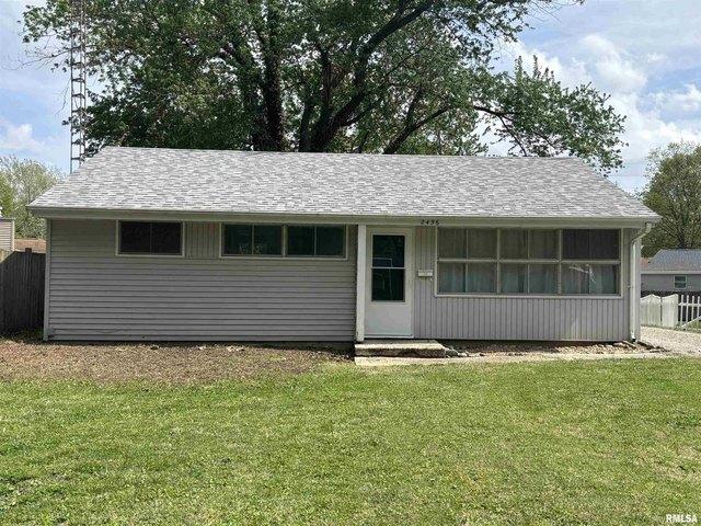 2456 E Devonshire Rd, Springfield, IL 62703