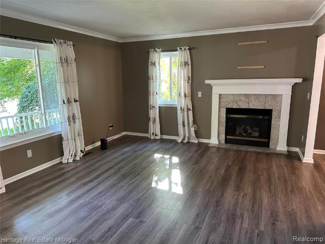2456 Spartans Trail
