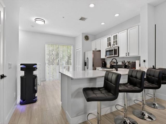 2457 NE 14th St Unit 2457, Pompano Beach, FL 33062