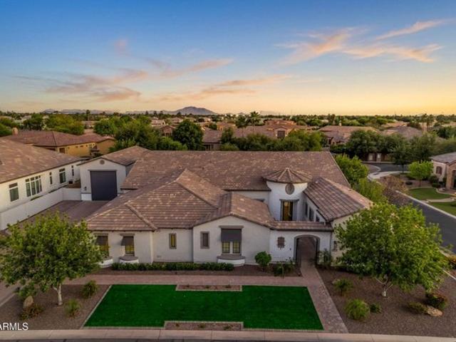 2457 E Amber Ct, Gilbert, AZ 85296
