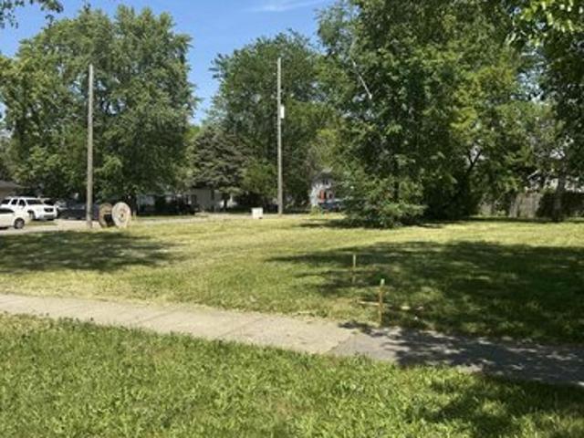 2458 N Oakley Street N Oakley St Lot 2464, Saginaw, MI 48602