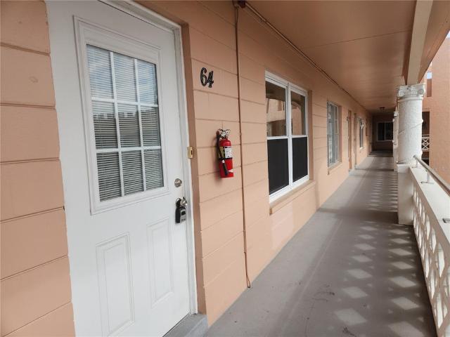 2458 Columbia Dr, Unit 64, Clearwater, FL 33763 | MLS #TB8480