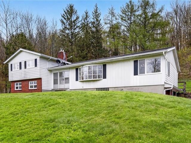 2458 Ridge Rd, McGraw, NY 13101