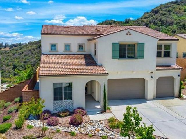 2458 Sierra Bella Dr, Corona, CA 92882