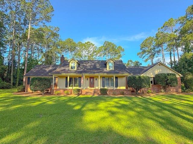 2458 Tallokas Rd, Moultrie, GA 31788
