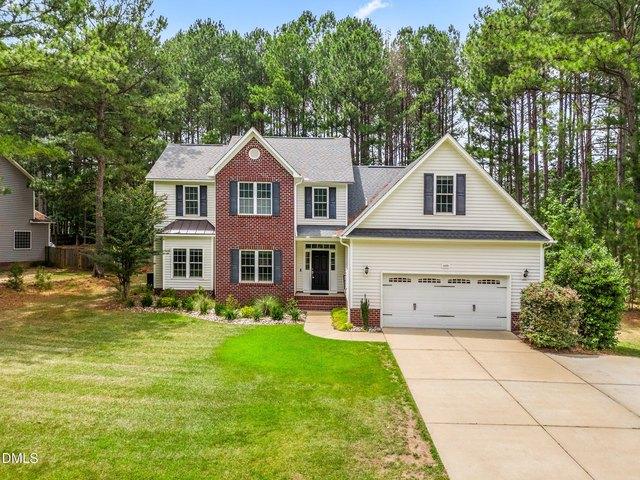 2458 Valley Dr, Clayton, NC 27520