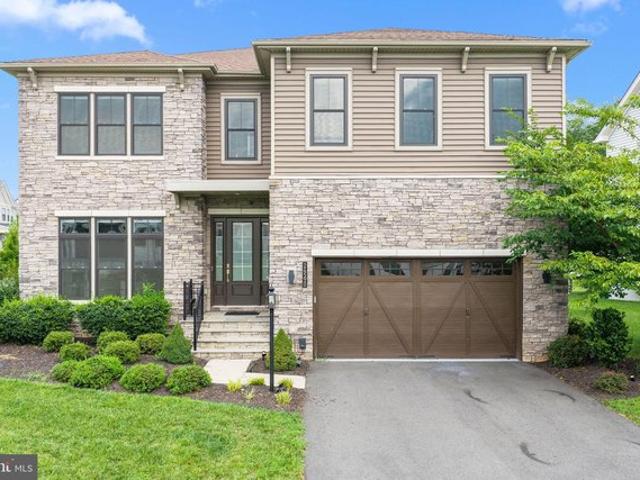 24590 Lenah Crossing Dr, Aldie, VA 20105