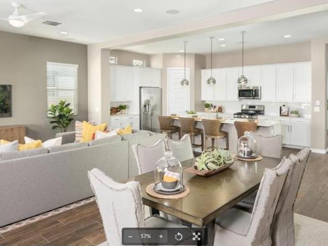 24598 N 174th Dr, Surprise, AZ 85387