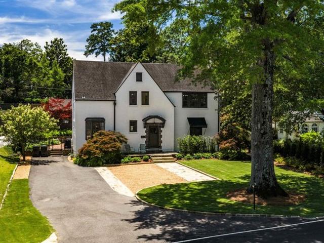 2459 Fairway Dr, Mountain Brook, AL 35213
