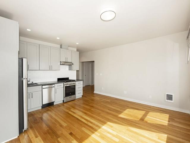 2459 Larkin 2 Bedroom Apartment for Rent at 2459 Larkin St, San Francisco, CA 94109 Russian Hill