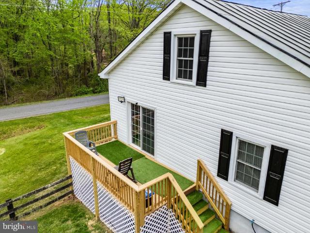 2459 Thoroughfare Road