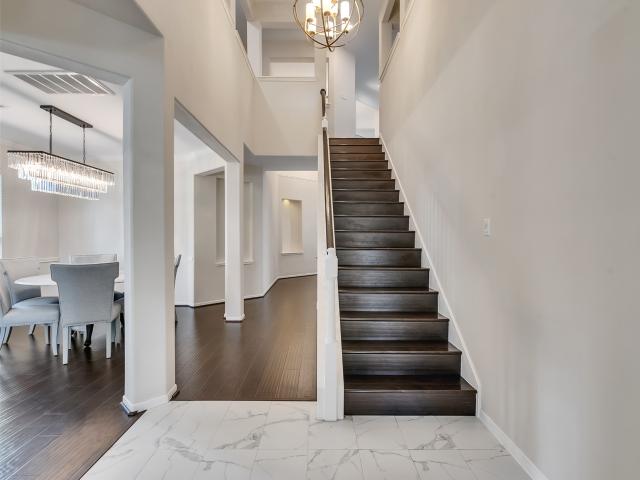 24507 Red Bluff Trail