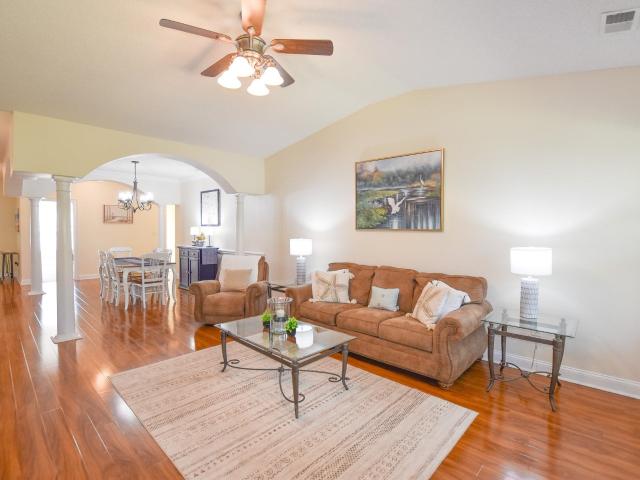 2450 Marsh Glen Dr. 321