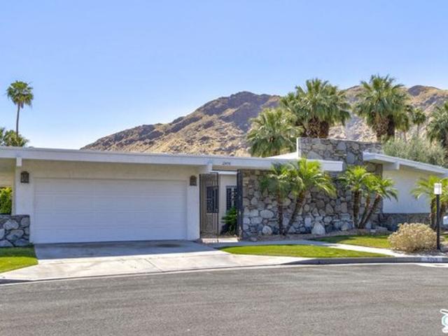 2450 Camino Vida, Palm Springs, CA 92264