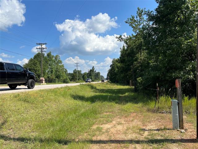 2450 Crockett Martin Rd, Conroe, TX 77306 | MLS #71668 | Compass