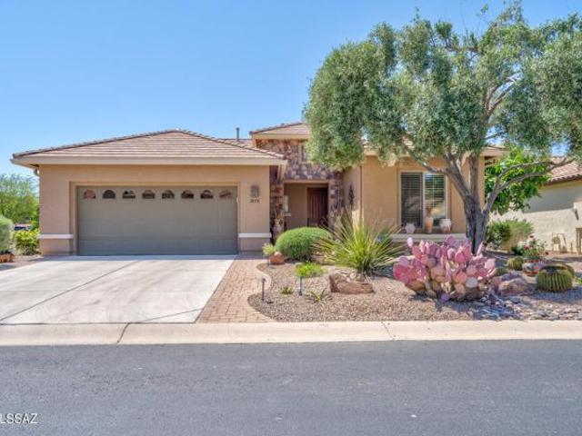 2450 E Skywalker Way, Green Valley, AZ 85614
