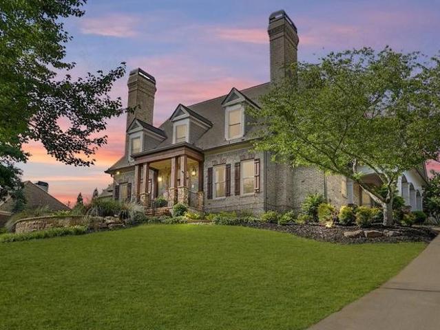 2450 Flat Stone Dr, Cumming, GA 30041