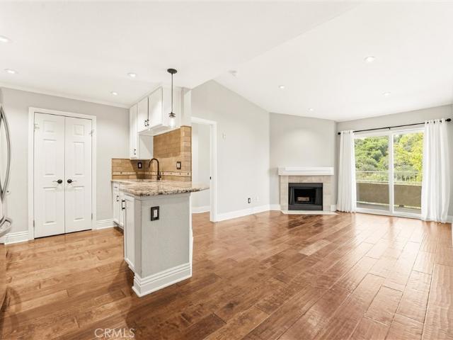 2450 San Gabriel Way 308