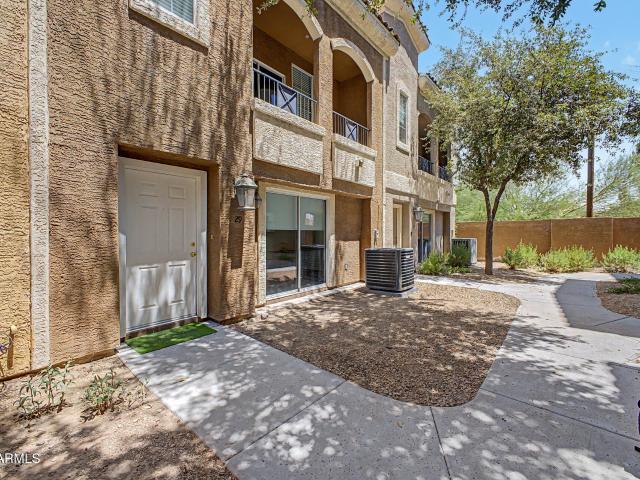 2450 w glenrosa avenue # 29